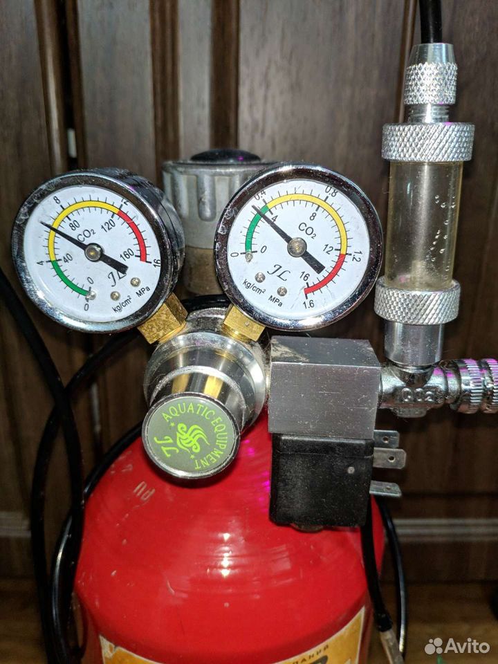 Баллонная система CO2 для аквариума
