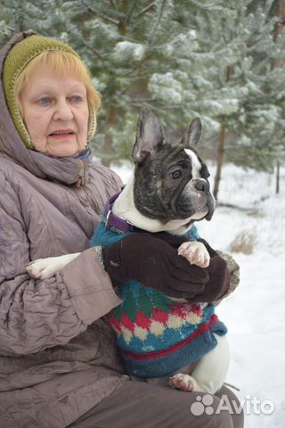 Подрощенный мальчик-красавчик